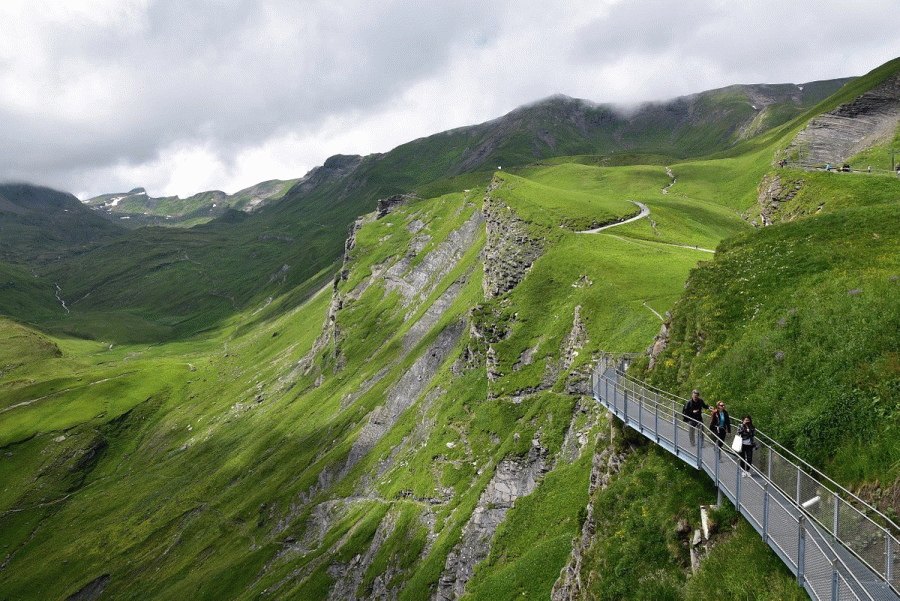 First Cliff Walk: Perfect place in Switzerland for trekking in mountains