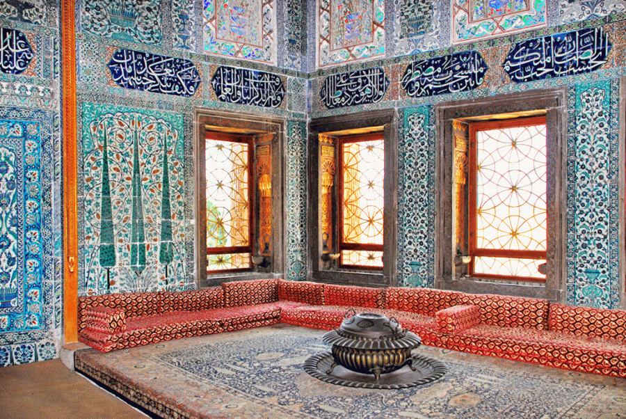 Topkapi Palace: Ottoman Emperor palace in Istanbul | Must Visit